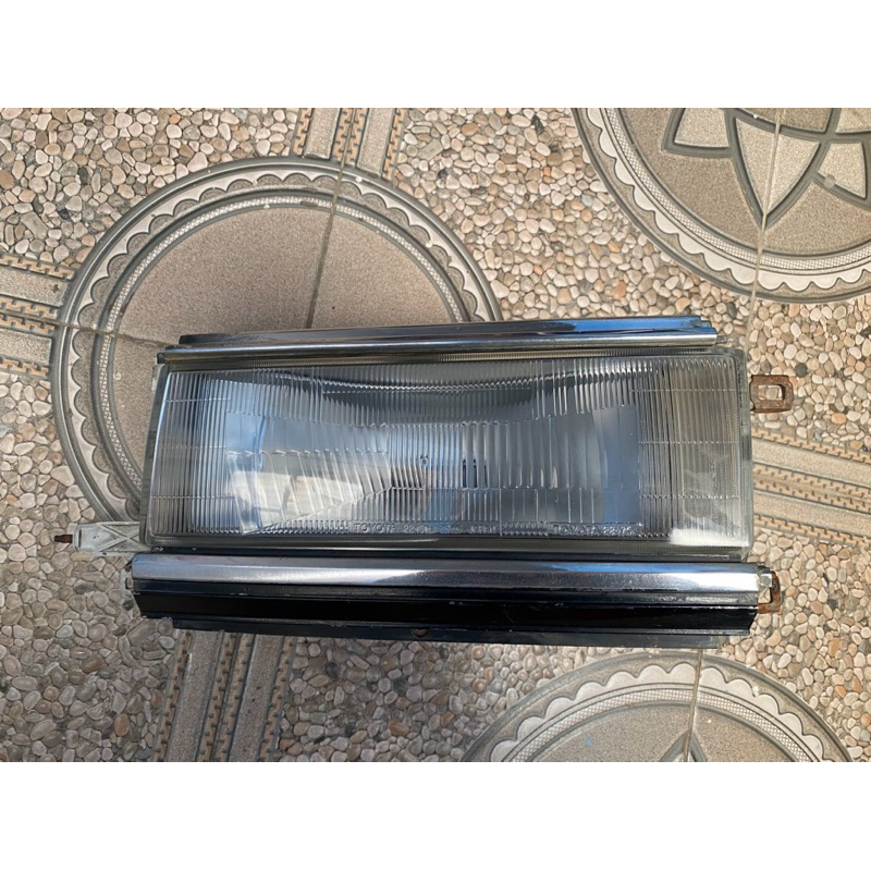 Jual Headlamp Lampu Depan Toyota Cressida tahun 1988-1889 Sebelah Kanan ...