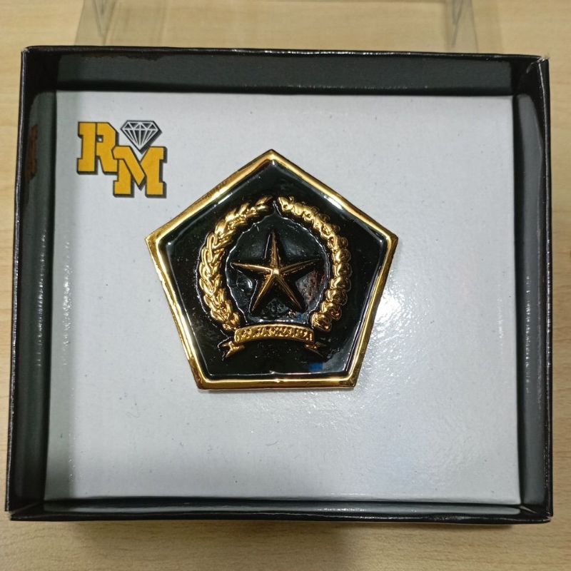 Jual pin veteran baret premium | Shopee Indonesia