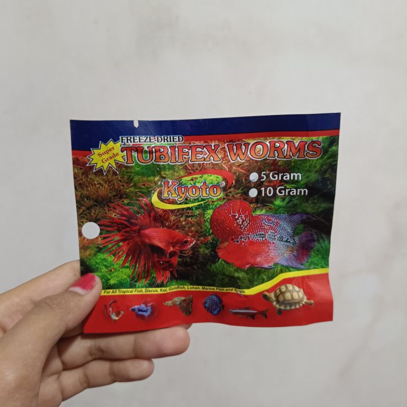 Jual Kyoto Pakan ikan cacing kering 5gr tubifex worm | Shopee Indonesia