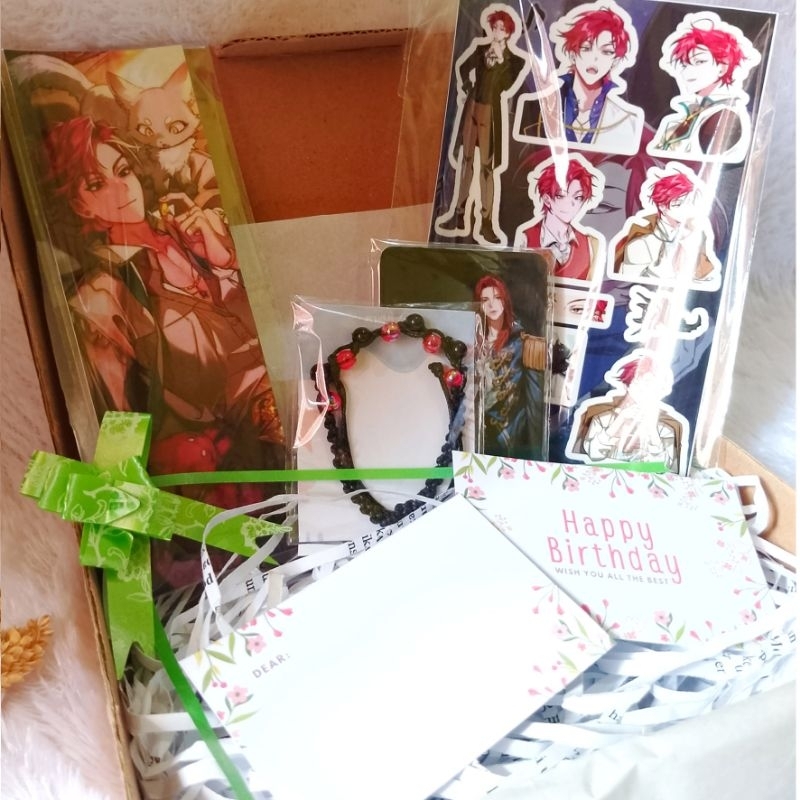 Jual Gift Box Hampers Manhwa Webtoon Game Love and Deepspace Ulang ...
