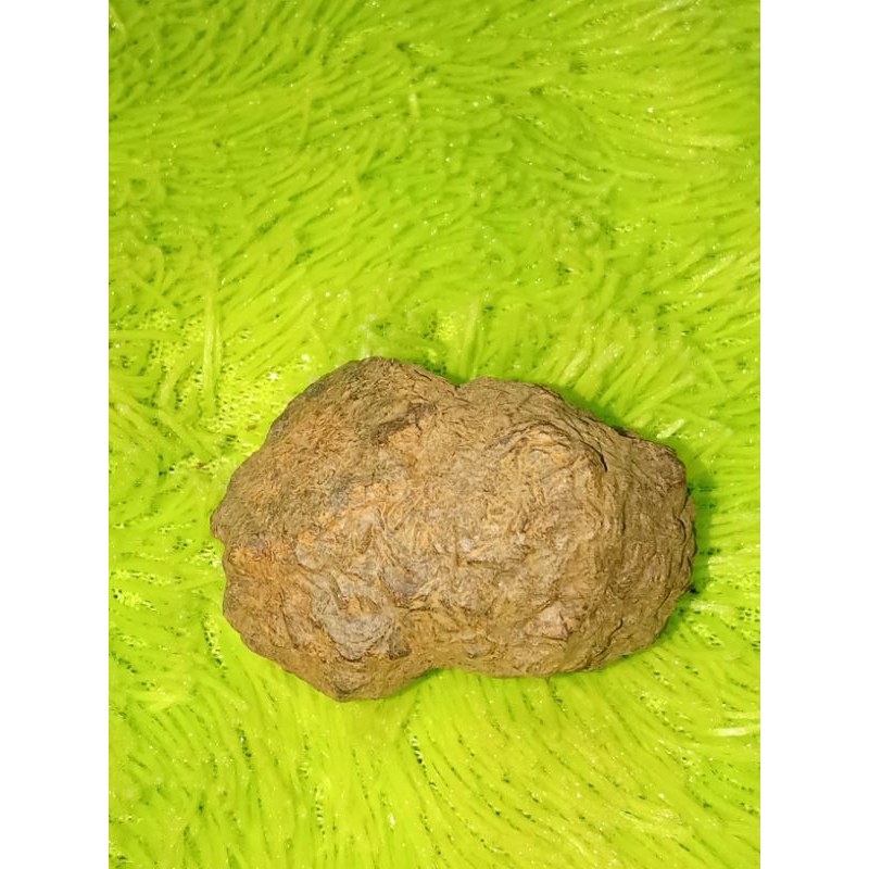 Jual batu meteor unik dan antik ada kandungan nya besi dan logam lain ...