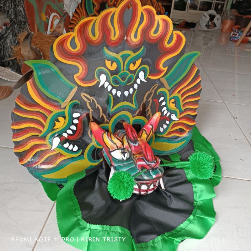 Jual Barongan devil anak mata nyala | Shopee Indonesia