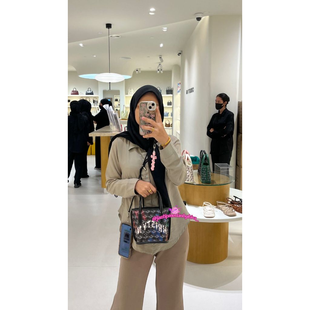Jual Russo Mikro Tote bag from Christy Ng// Tas viral Russo// Jastip ...