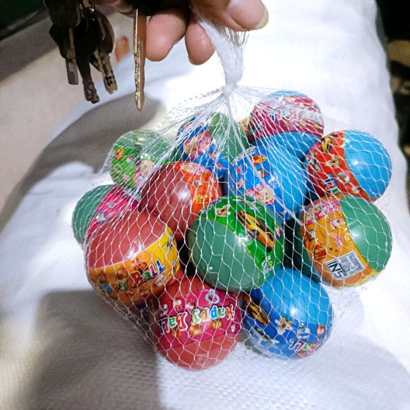 Jual Mainan BOLA Berhadiah isi 20pcs | Shopee Indonesia