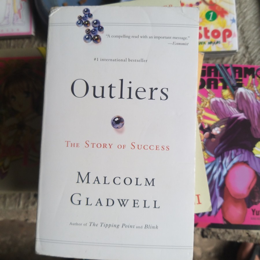 Jual MALCOLM gladwell outliers the story of success | Shopee Indonesia
