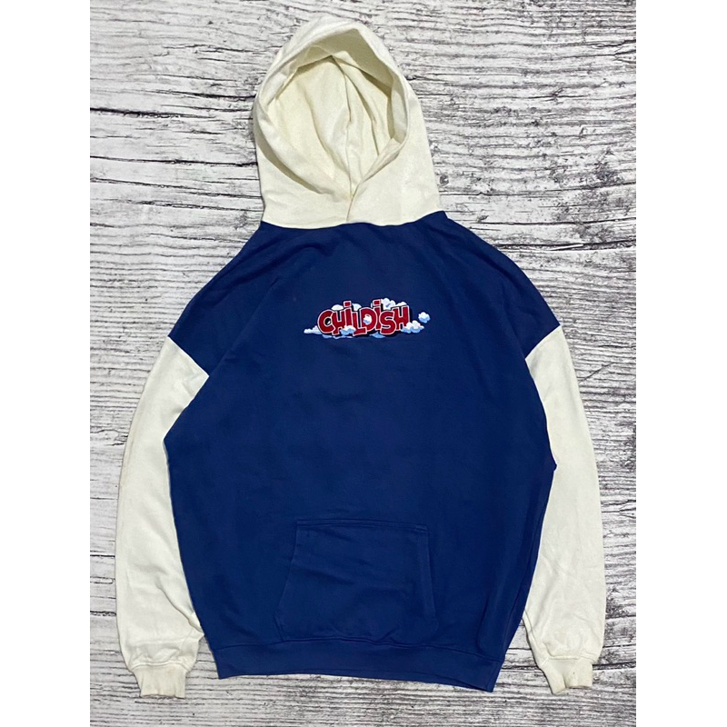 Jual Hoodie sweater Childish theme park by Tgfbro Ltd rare langka ...