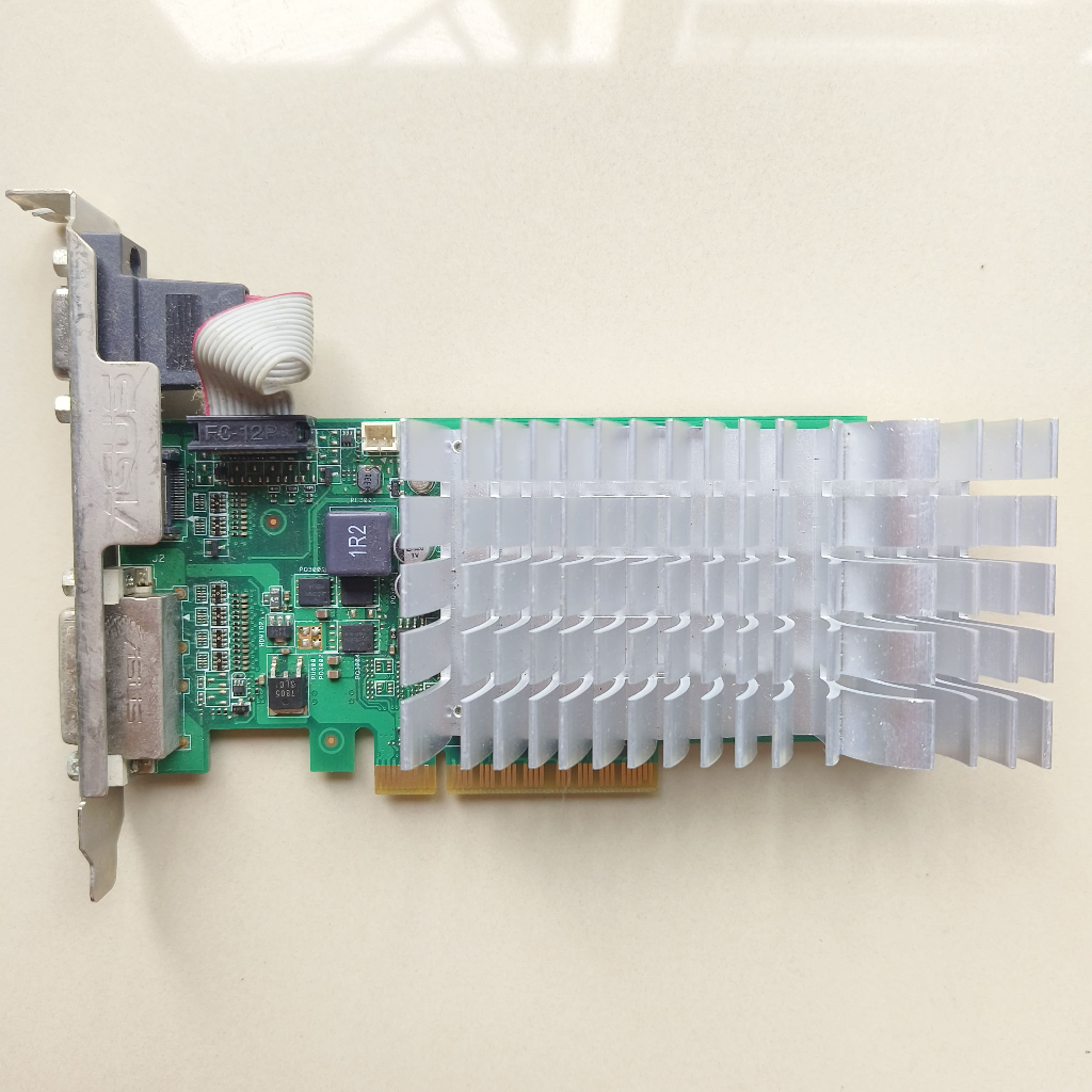 Jual VGA ASUS GT 720 2GB 64BIT DDR3 DX12 | Shopee Indonesia