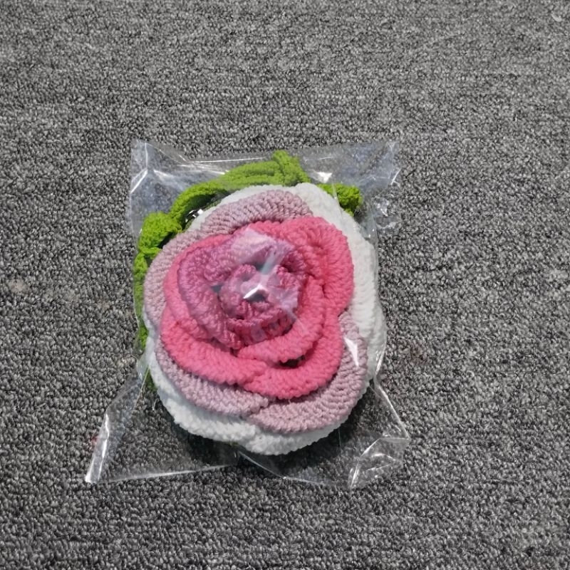 Jual tas rajut model bunga ( chat admin dulu Untuk ketersediaan barang ...