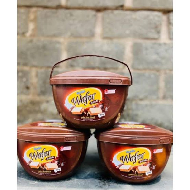 Jual Marindo Superquin Wafer Coklat Bucket Oval 168gr [ 1 Dus 6 Bucket ...