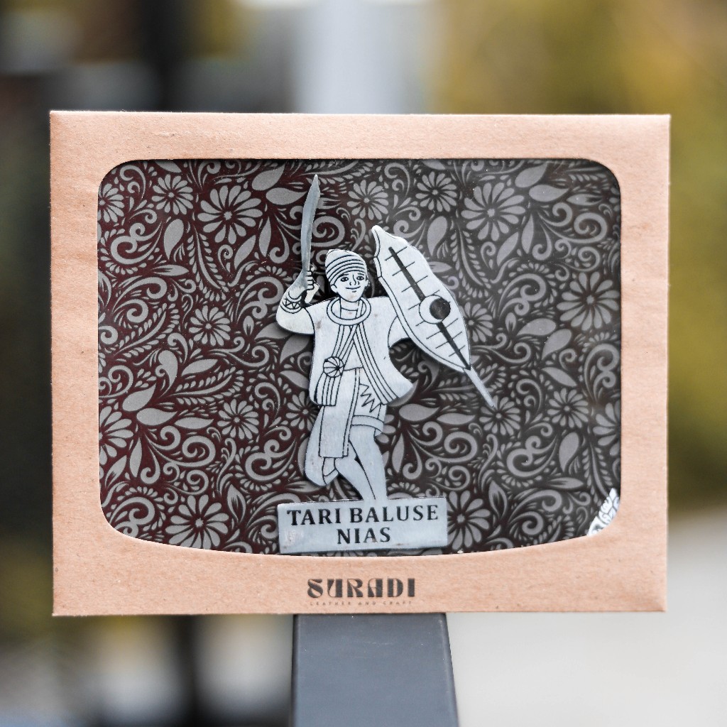 Jual MAGNET KULKAS LOGAM EDISI TARI BALUSE NIAS SUMATERA OLEH OLEH KHAS ...