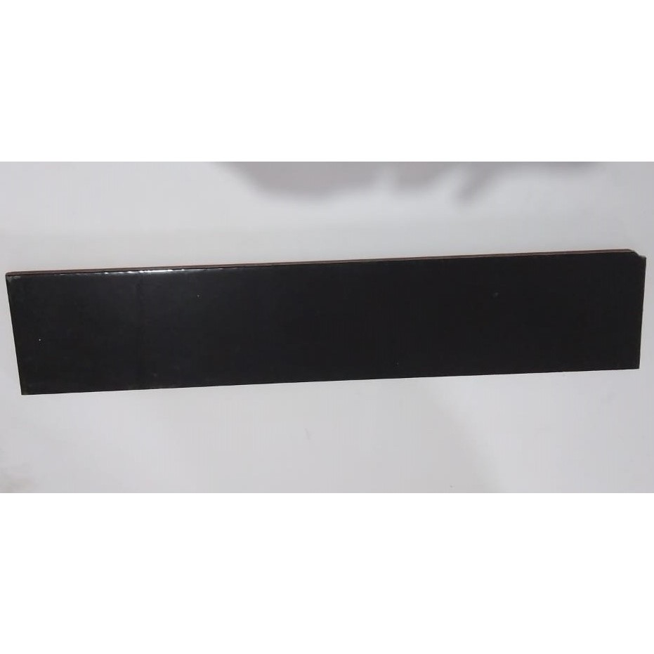 Jual Lis Plin Keramik 10x50 - hitam Polos || list keramik dinding ...