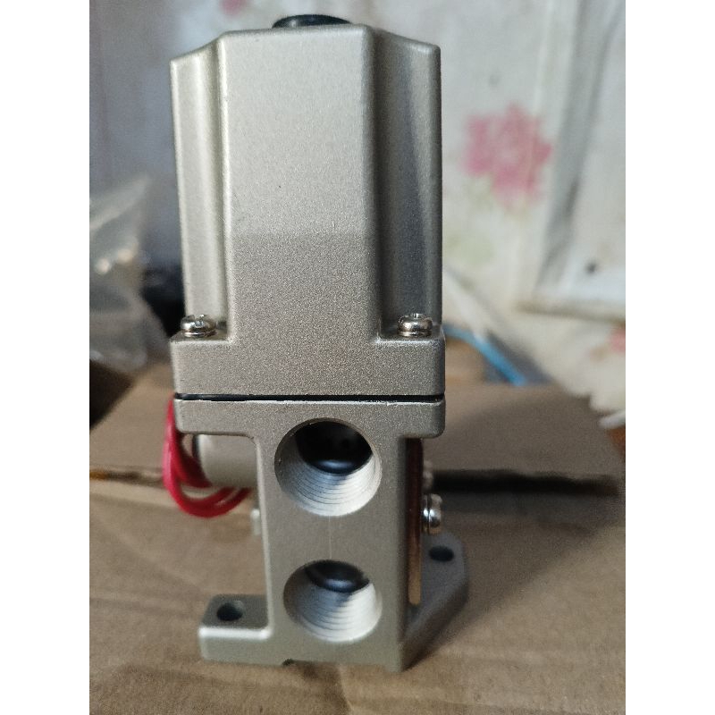 Jual Solenoid Valve SMC VS3135 AC 220 VOLT | Shopee Indonesia