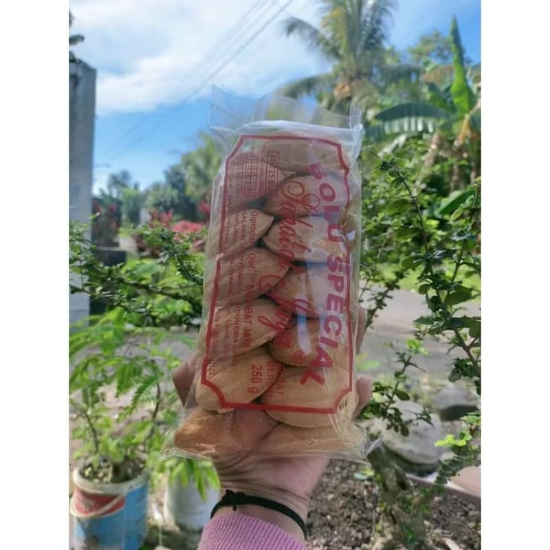 Jual Roti Bolu Khas Banyuwangi - Roti Klemben Home Made ( Isi 25 ...