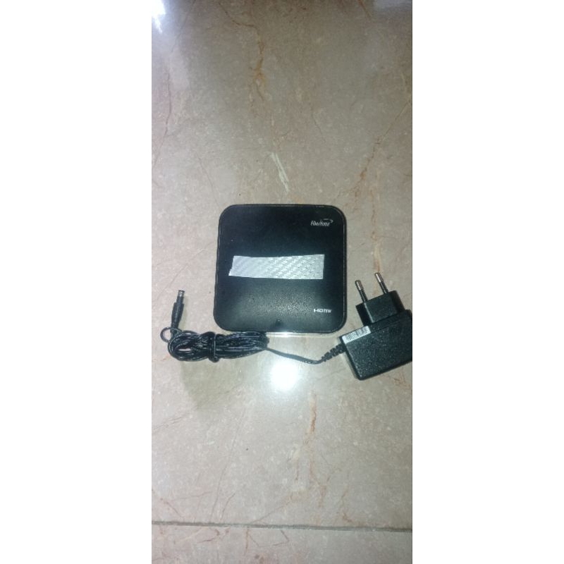 Jual stb hg680-p masih orian pabrik plus adaftor ( bekas ) | Shopee ...