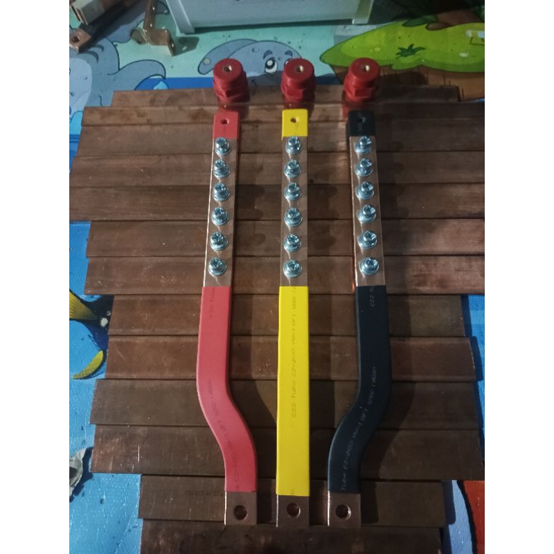 Jual BUSBAR 5×20 RST PANJANG 30 CM UNTUK MCCB 200A | Shopee Indonesia