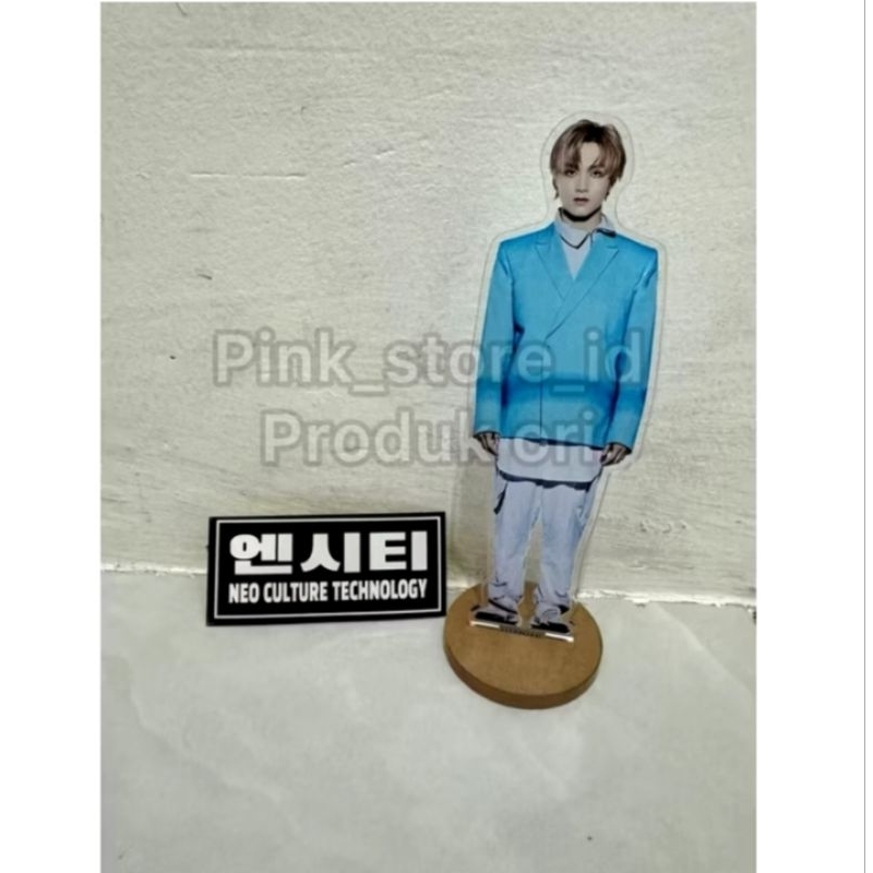 Jual Haechan NCT 100% Original figur importt | Shopee Indonesia