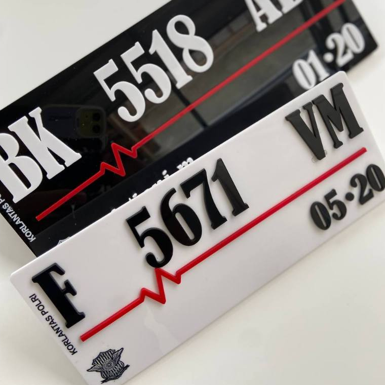 Jual Plat nomor akrilik model detak jantung Free nama Plat nomor ...