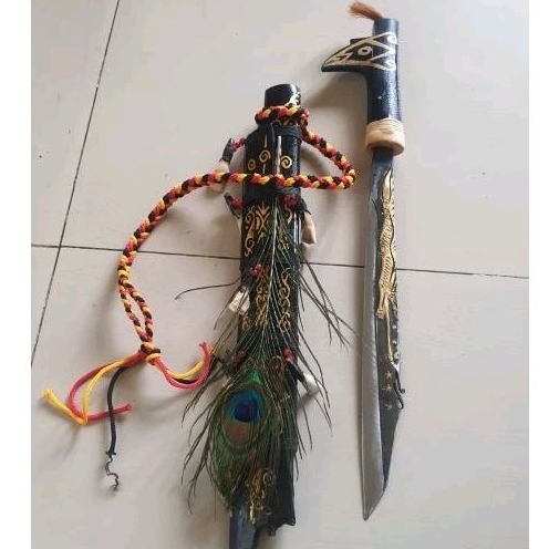 Jual Mandau Dayak Kalimantan mandau motif naga timbul | Shopee Indonesia
