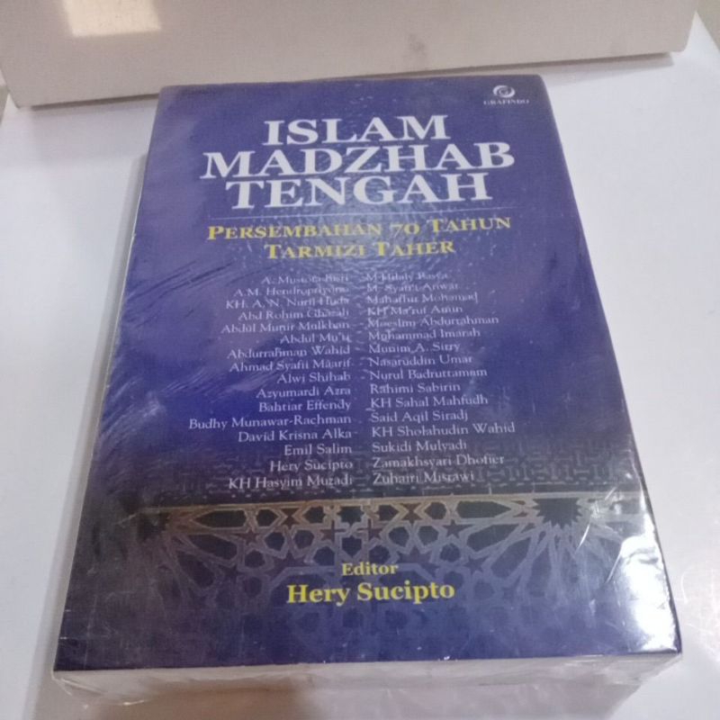 Jual ISLAM MADZHAB TENGAH - PERSEMBAHAN 70 TAHUN TARMIZI TAHER | Shopee ...