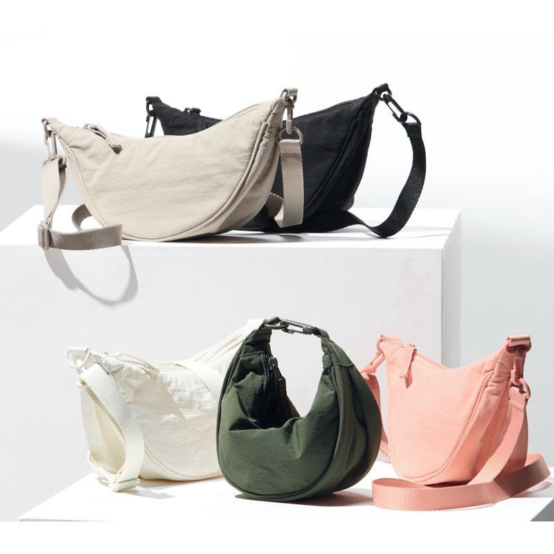 Jual SALE‼️ UNIQLO TAS BULAT ULTRA MINI NEW ARRIVAL | Shopee Indonesia