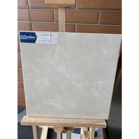 Jual Keramik Milan Madison Cream Glossy 40x40 Grade A | Shopee Indonesia