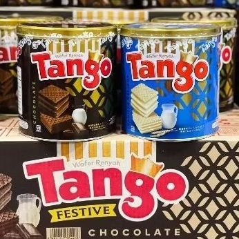Jual TANGO WAFER KALENG COKELAT & VANILLA 240G | Shopee Indonesia
