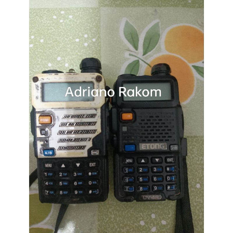 Jual HT Baofeng dan Etong UV5 + baterai | Shopee Indonesia