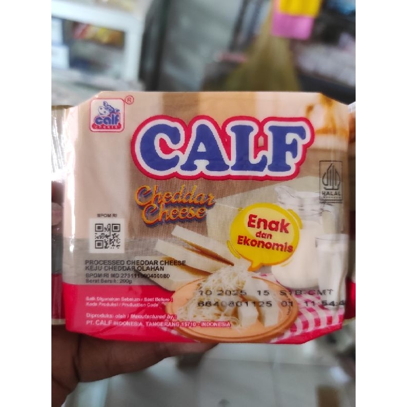 Jual CALF Cheddar Cheese Keju Cheddar Olahan 200g | Shopee Indonesia