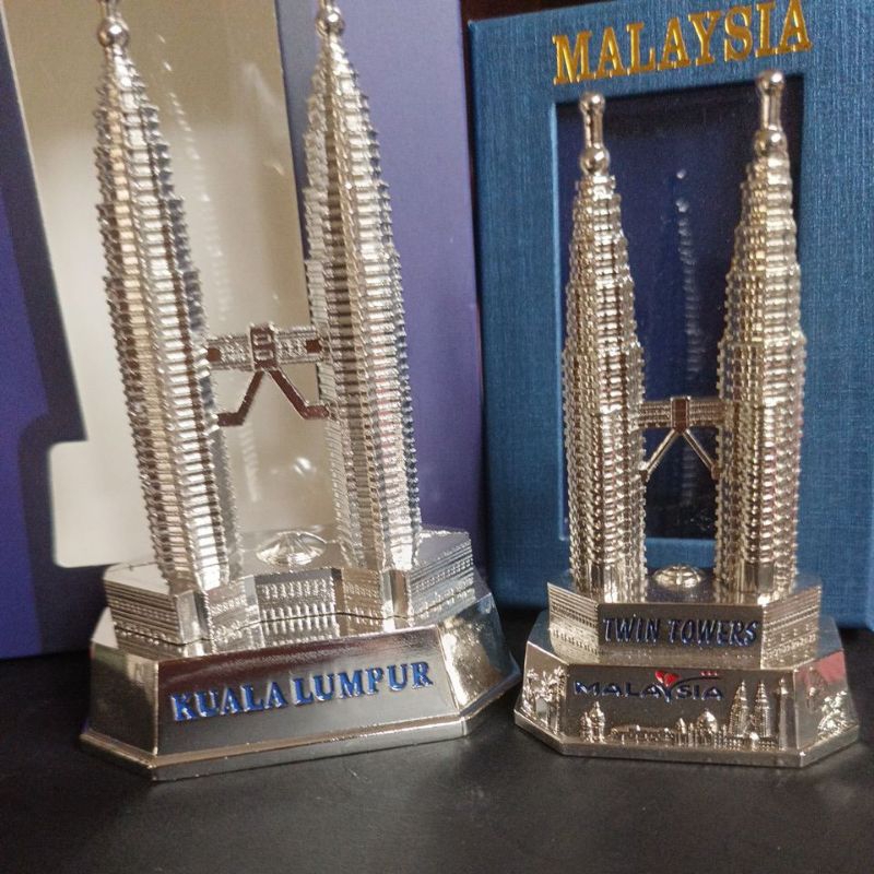 Jual Pajangan Menara KLCC Petronas Asli Malaysia | Shopee Indonesia