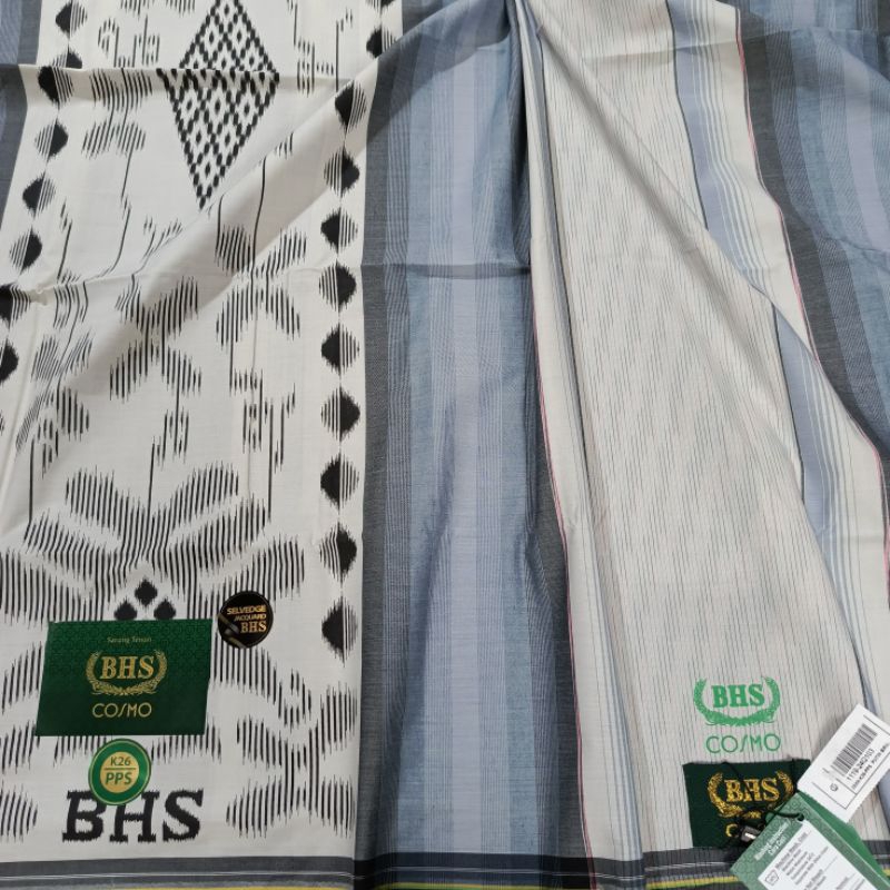 Jual SARUNG BHS COSMO GOLD K26 PPS 5 PUTIH SELVEDGE JACQUARD | Shopee ...