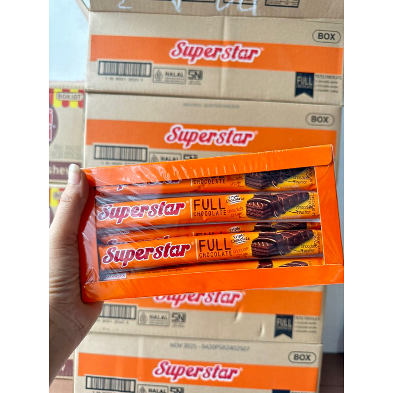 Jual Superstar Wafer Coklat 1box isi 20pcs / WAFER SUPERSTAR | Shopee ...