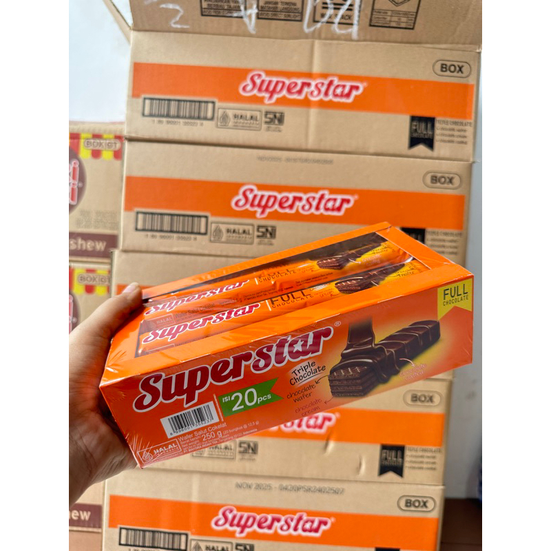 Jual 1box SUPERSTAR coklat Wafer isi 20pcs | Shopee Indonesia