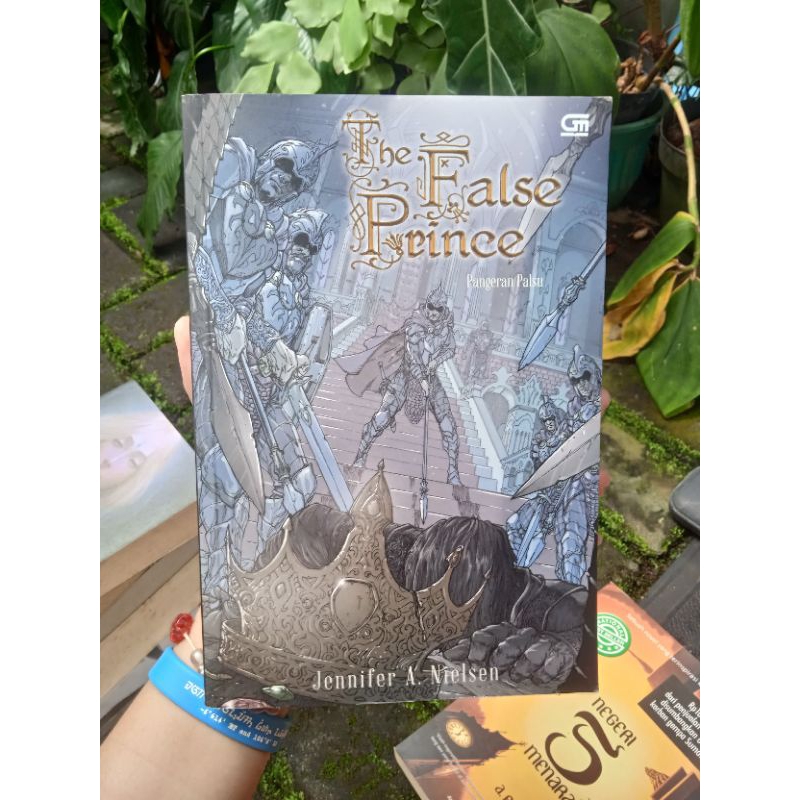 Jual Preloved Novel The False Prince - Jennifer A. Nielsen | Shopee ...