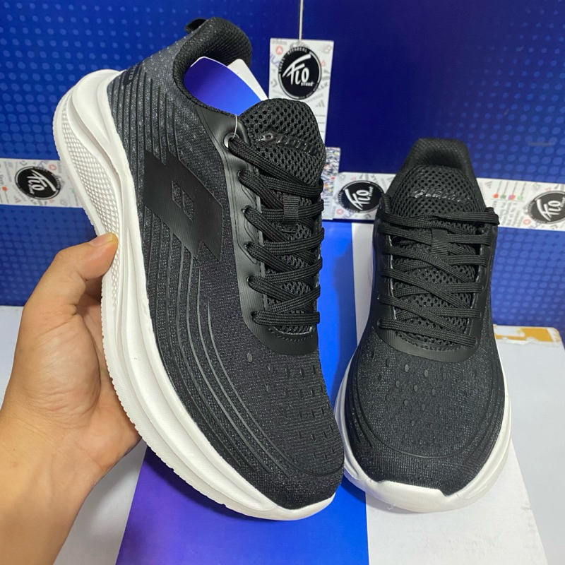 Jual Sepatu Diadoraa Lotto Original Running Futsal Men | Shopee Indonesia