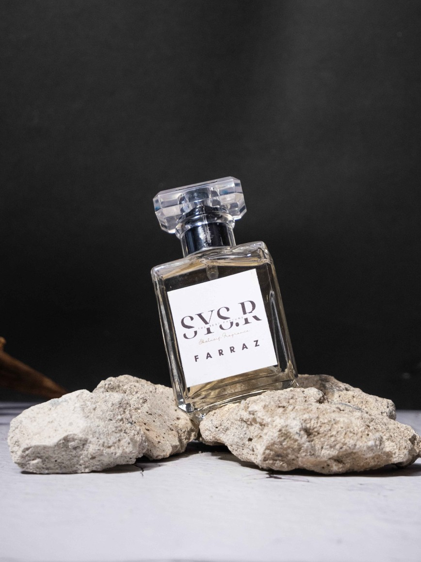 Jual SYSR FARRAZ Parfum Pria 35ml – Maskulin, Tahan Lama & Elegan ...