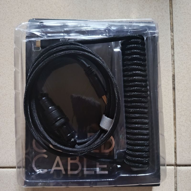 Jual Rexus Daxa coiled cable hitam | Shopee Indonesia