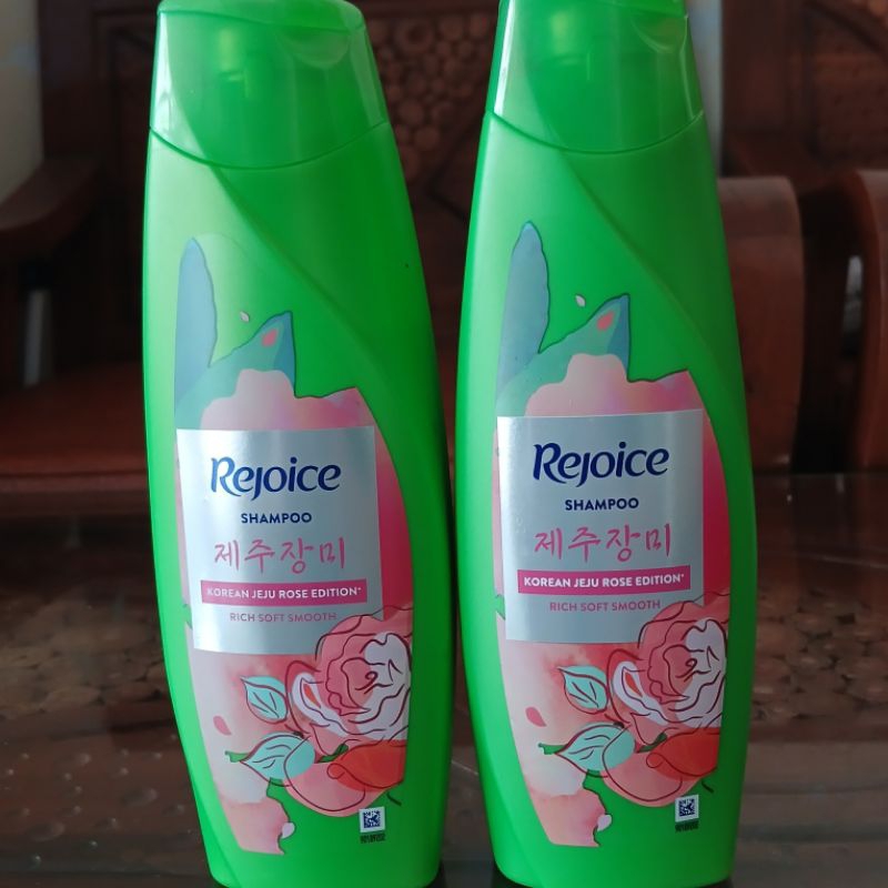 Jual REJOICE HIJAB Shampoo Anti Ketombe With MENTHOL 3in1 340 ML | Shopee Indonesia