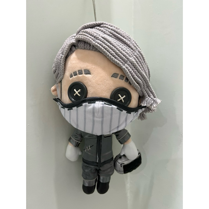 Jual preloved Identity V RARE merchandise embalmer Aesop Carl plushie ...