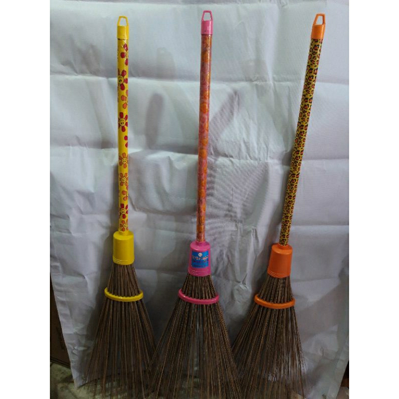 Jual sapu lidi gagang/sapu lidi lantai gepeng | Shopee Indonesia