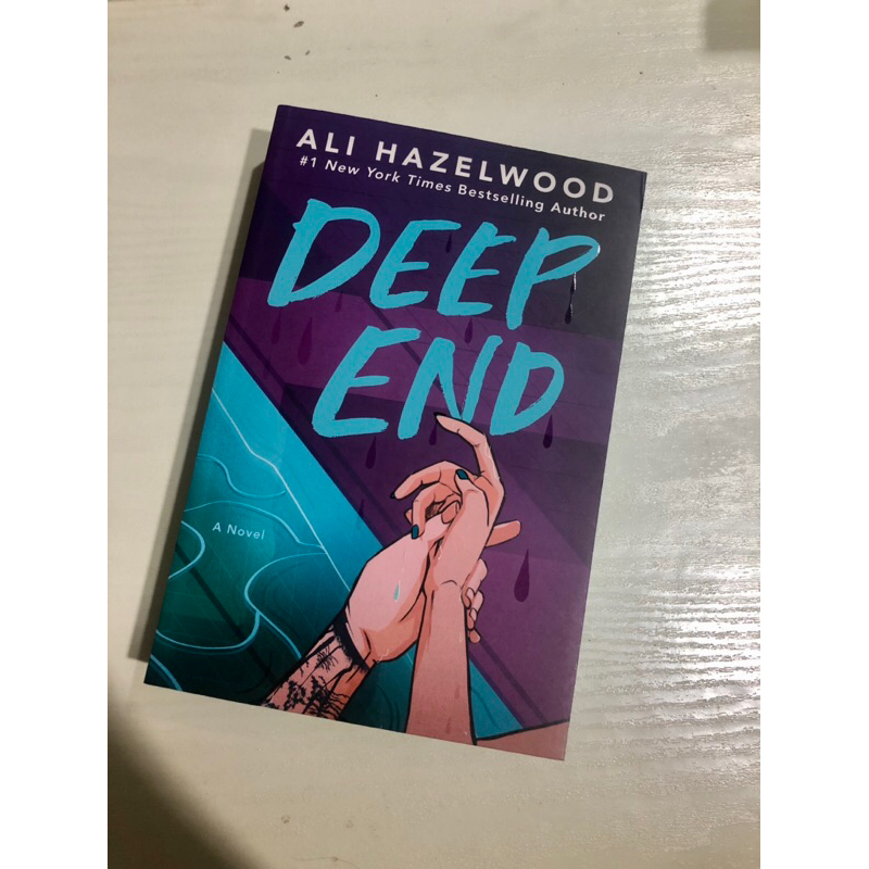 Jual buku Deep End - Ali Hazelwood | Shopee Indonesia