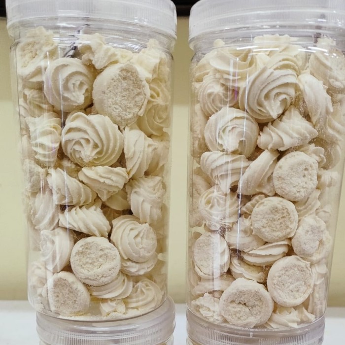 Jual Spesial kue sagu susu mini enak toples | Shopee Indonesia