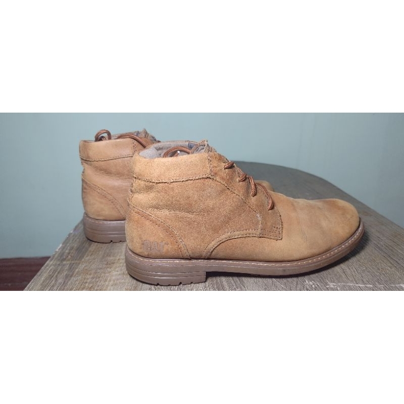 Jual Sepatu Boot Mid Cat Kulit Second | Shopee Indonesia