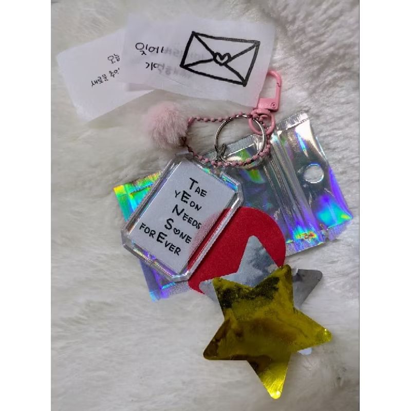 Jual Keychain Taeyeon Concert The Tense 2025 Gantungan Kunci Konser ...