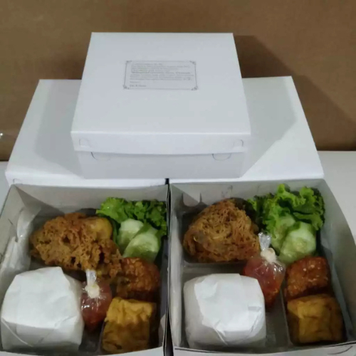 Jual Nasi Kuning Nasi Kotak Paket Murah Nasi Ayam Bakar Ayam Goreng Paket 10 Kotak / Box ...