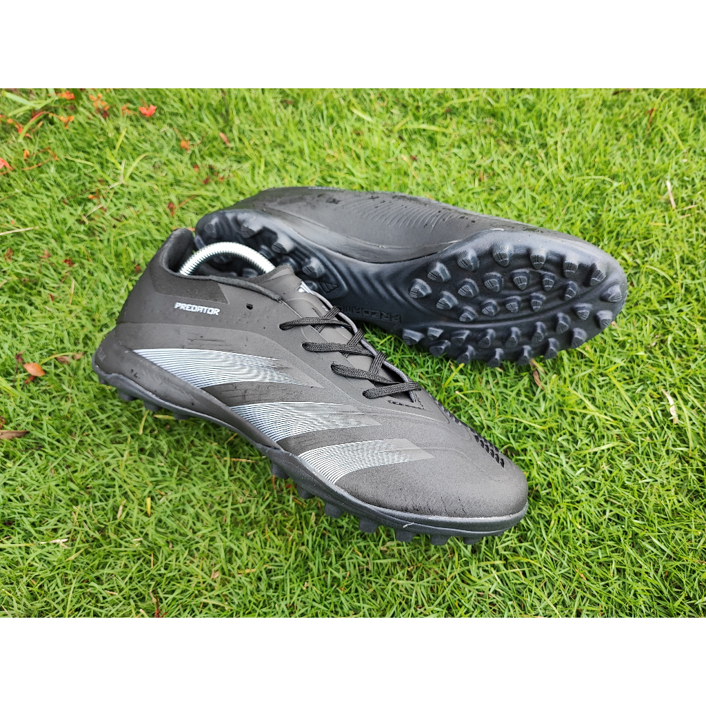 Jual Sepatu Futsal Predator Pro 30 Turf - Core Black Carbon Gold Met ...