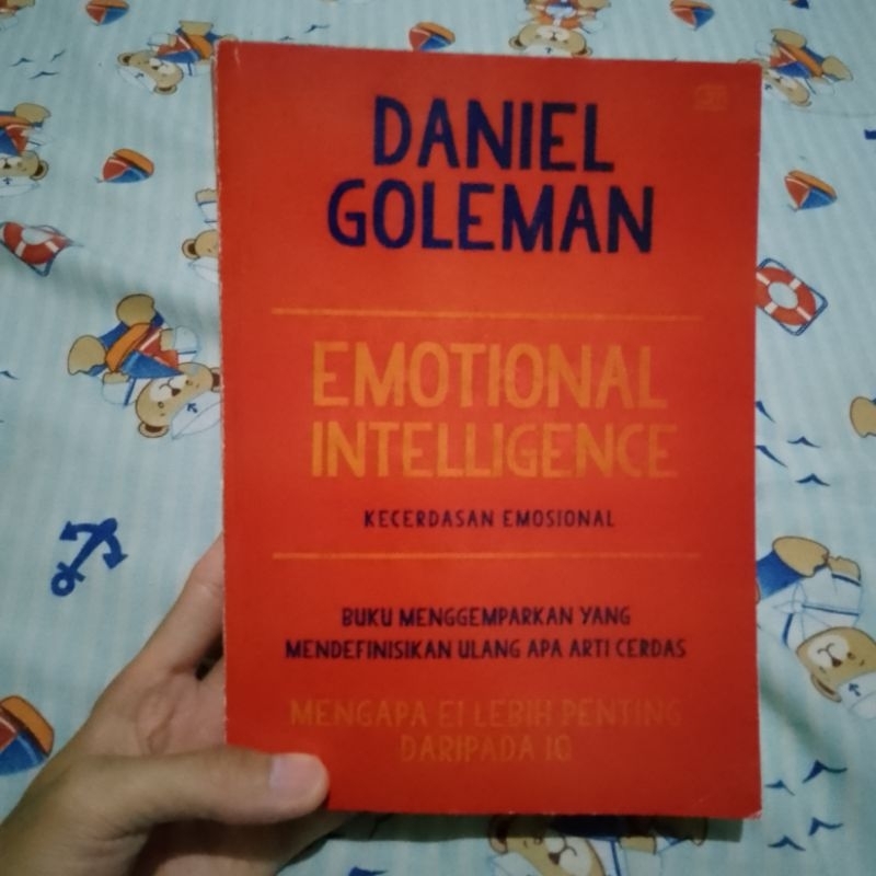 Jual buku emotional intelligence daniel goleman bahasa Indonesia | Shopee Indonesia
