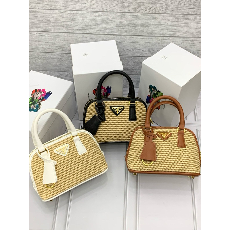 Jual (FREE BOX) TAS ANYAM ALMA SMALL | Shopee Indonesia