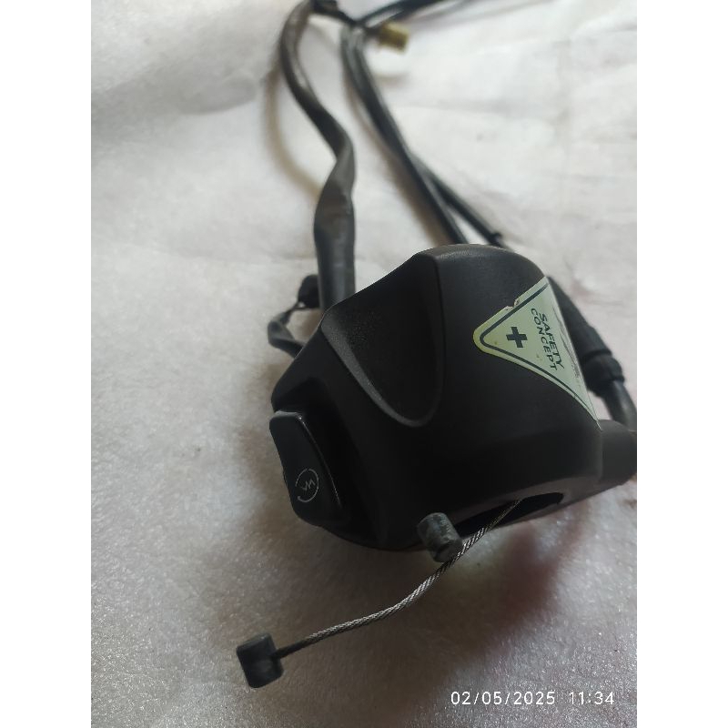 Jual saklar kanan cb150r CBR Sonic verza | Shopee Indonesia