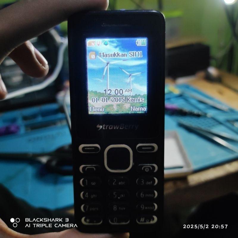 Jual Handphone Jadul strawbery ST22 (gada baterai) | Shopee Indonesia