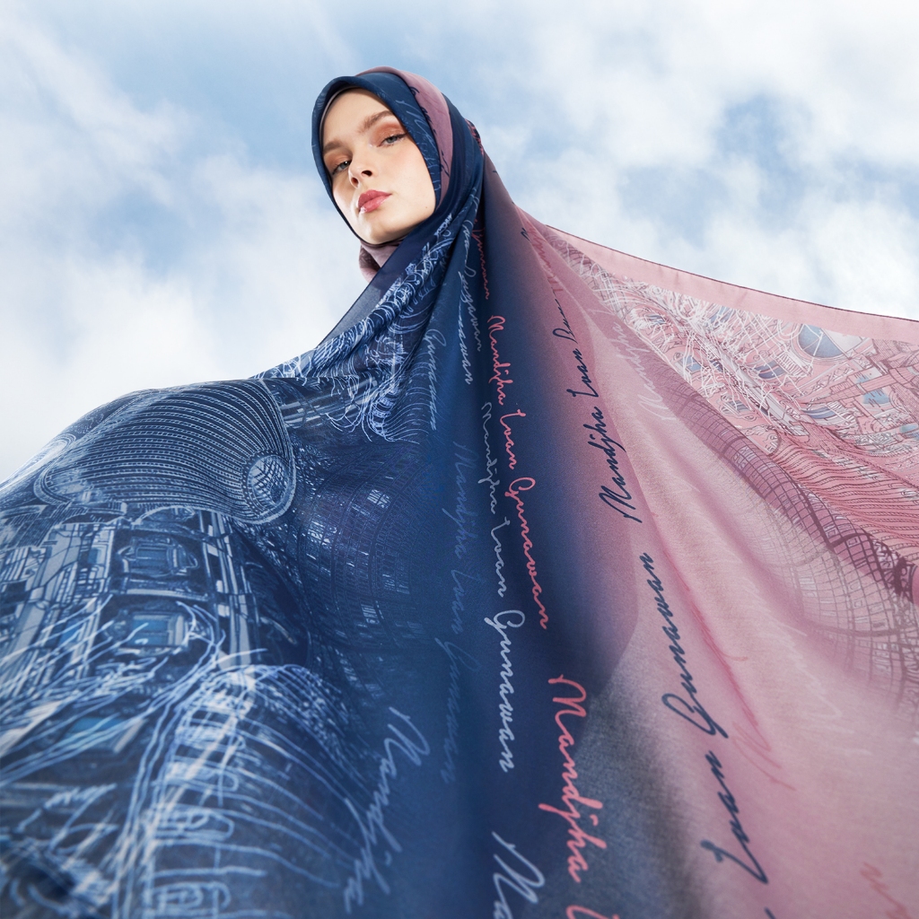 Jual MANDJHA Sofia Navy Scarf By IVAN GUNAWAN - Jilbab Hijab Segi Empat Motif ORIGINAL MANDJHA ...